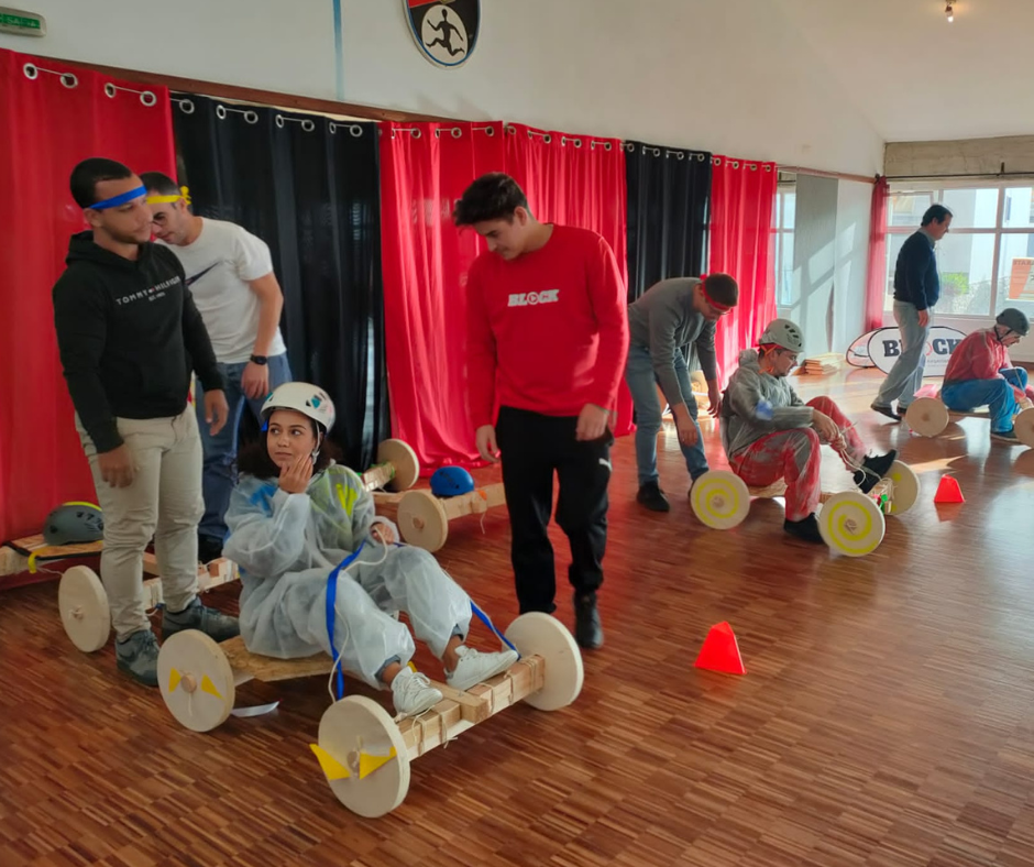 Team Building Build a Kart